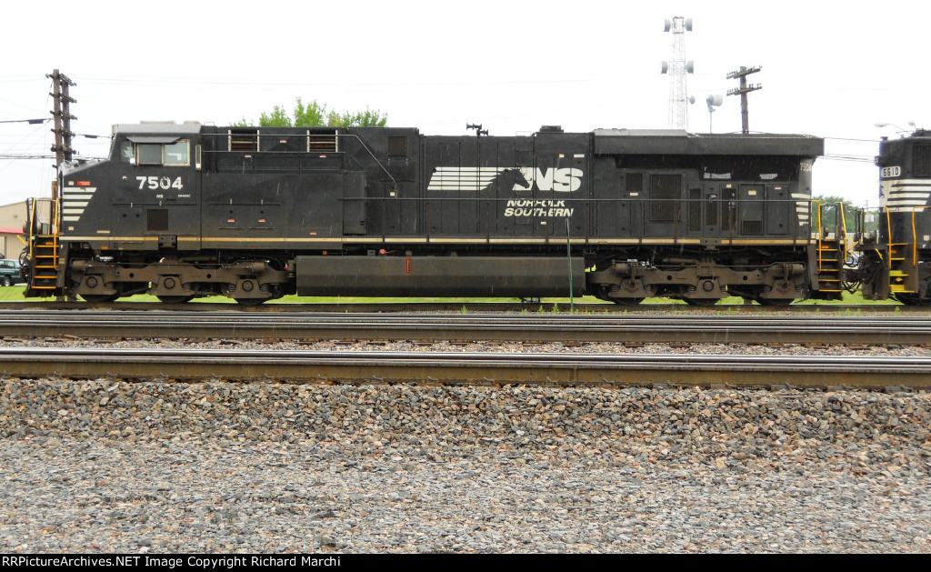 NS 7504